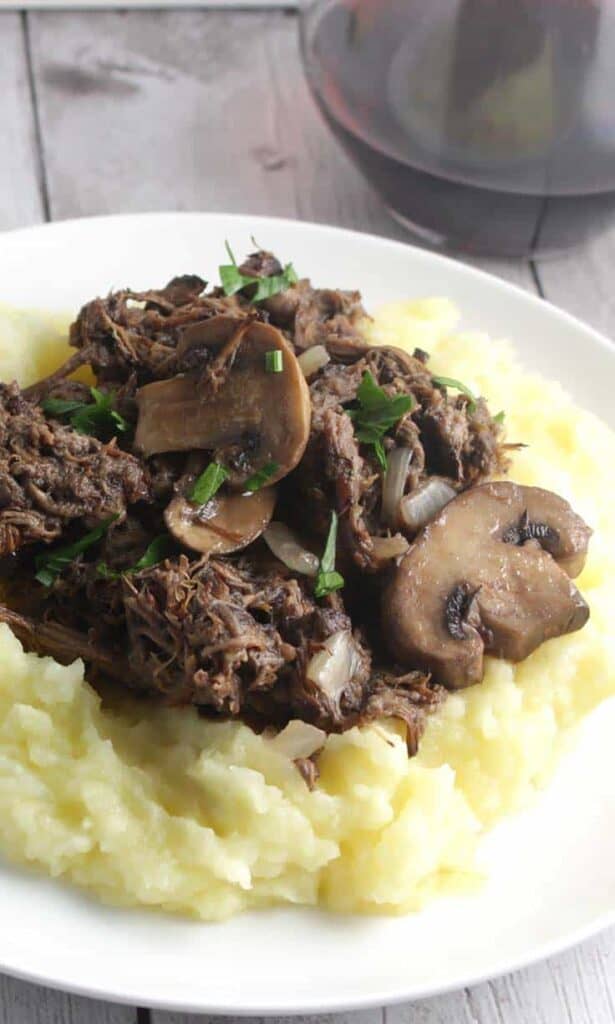 Slow Cooker Short Ribs with Mushrooms - Cooking Chat