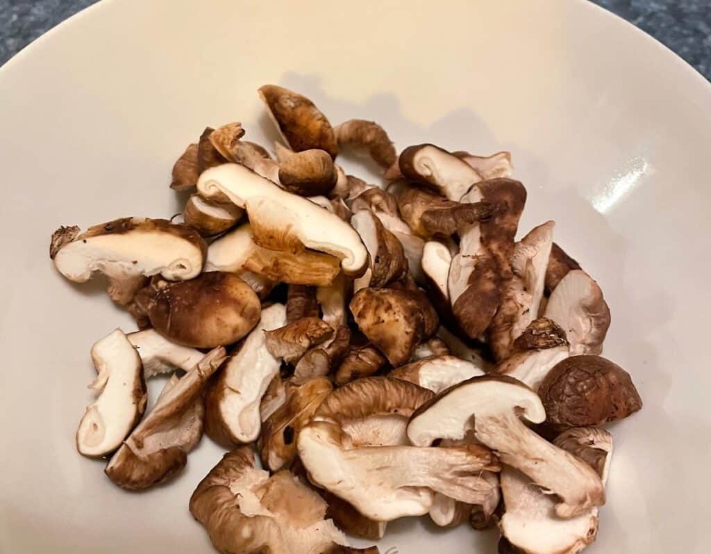 Ground Turkey Pasta Sauce with Mushrooms - Cooking Chat